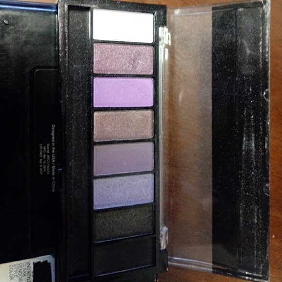 Hot Topic | Makeup | Hot Topicblackheart Beauty Eyeshadow Palette ...